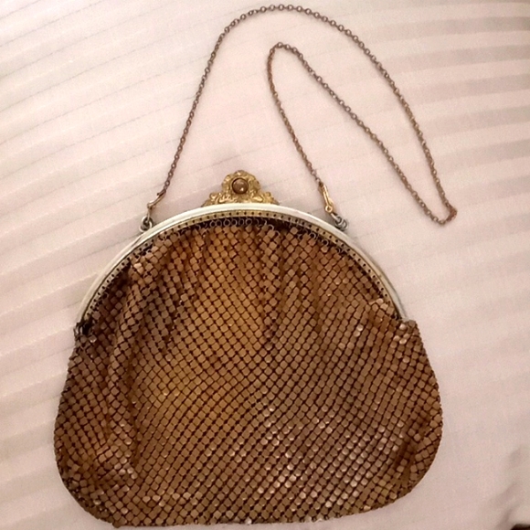 Bags | Vintage Victorian Brass Mesh Purse Very Old Nice Condition ...